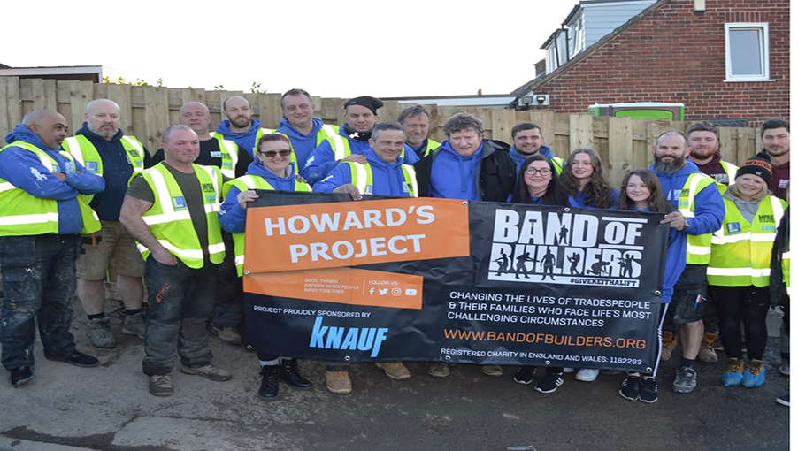 Band of Builders transform home to help father-of-two’s recovery - Fix ...