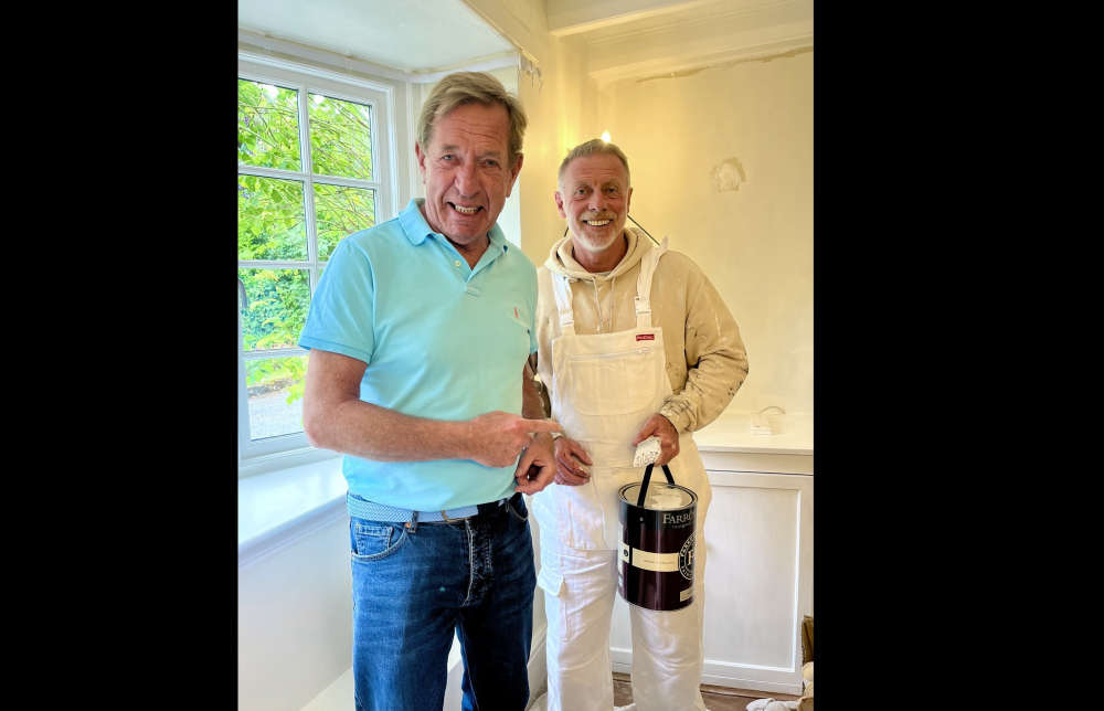 Premier League legend turns his hand to painting and decorating - Fix Radio