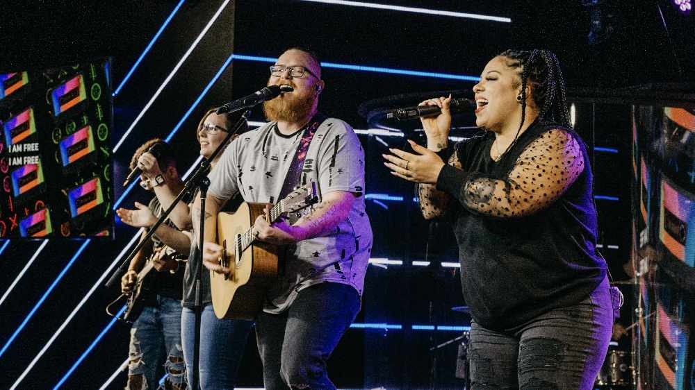 Vida Church Grand Opening - Right Song. Right Time.