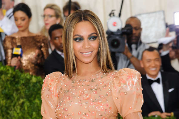 Beyoncé Seemingly Confirms 2023 'Renaissance' Tour - Ireland's Classic ...