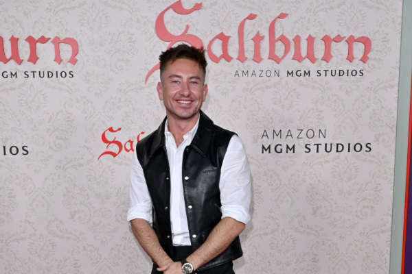 'Saltburn' Soundtrack Set To Be Released On Vinyl With Cloudy 'Bath ...