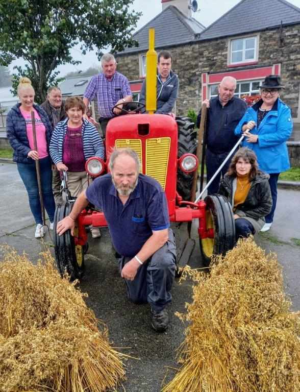 Caheragh Vintage Threshing This Sunday 9th Of October - C103