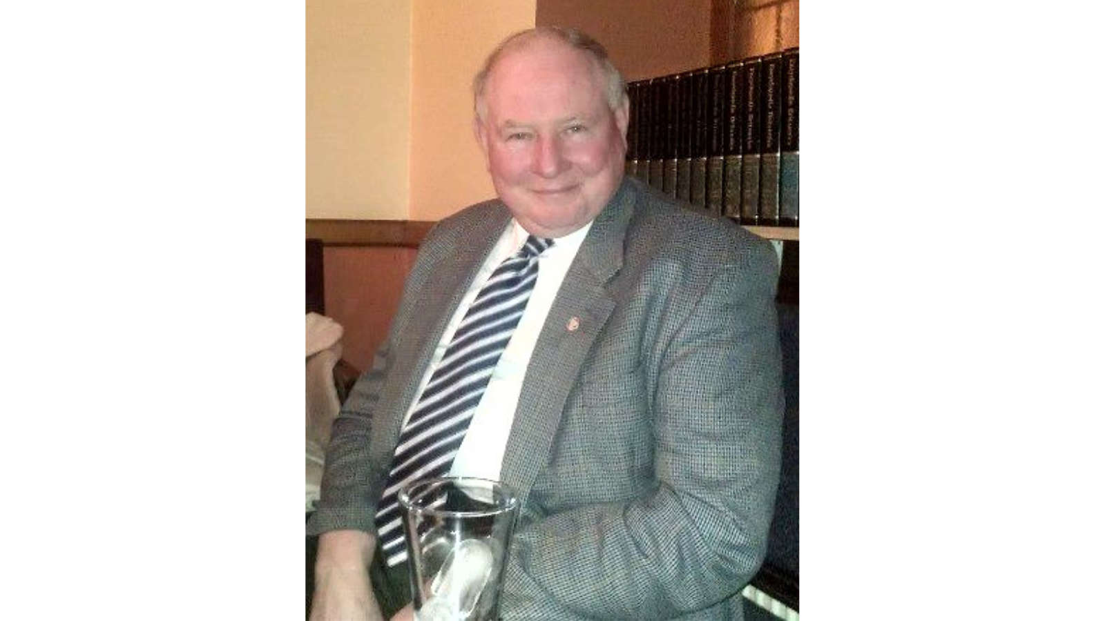 Bereavements, Anniversaries, and Family Notices - LMFM