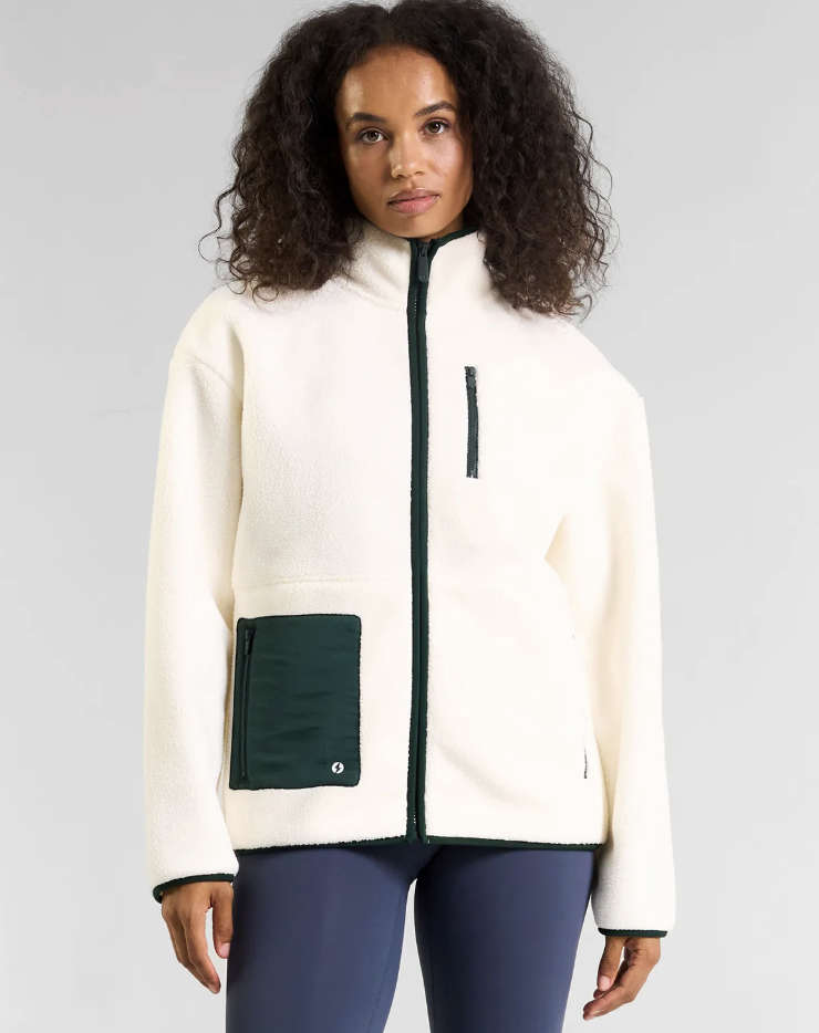 Dunnes Stores slash price of 'gorgeous' full zip fleece - U105
