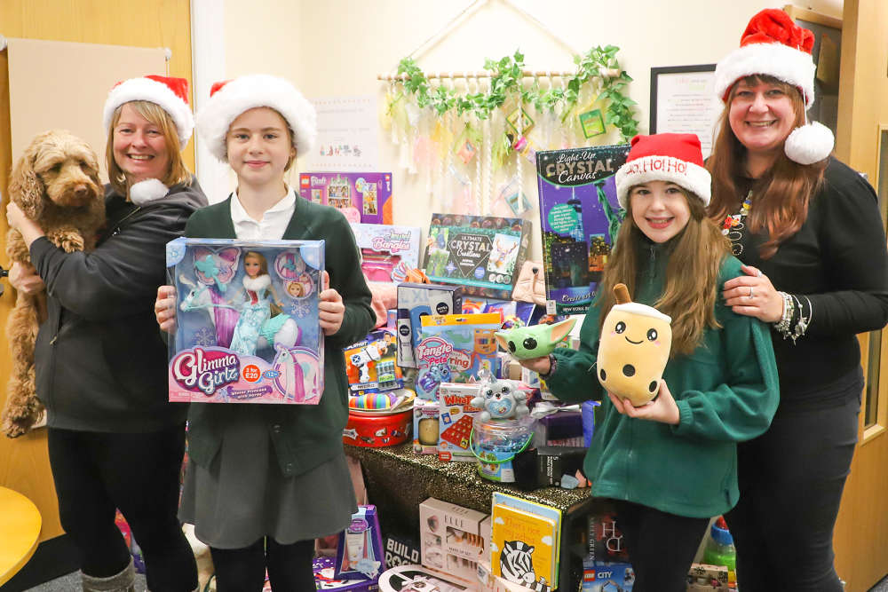 WATCH: Tameside Toy Appeal 2022 organisers say special thank you - Not ...