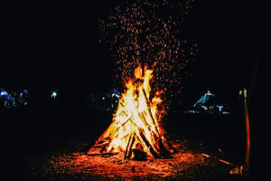 Bonfire Displays - This is the Coast
