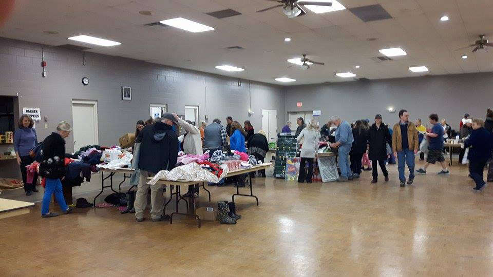 Reusapoloozaha - 104.7 Heart FM