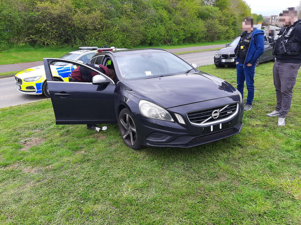 Arrest made after stolen car boxed in by police - Bucks Radio