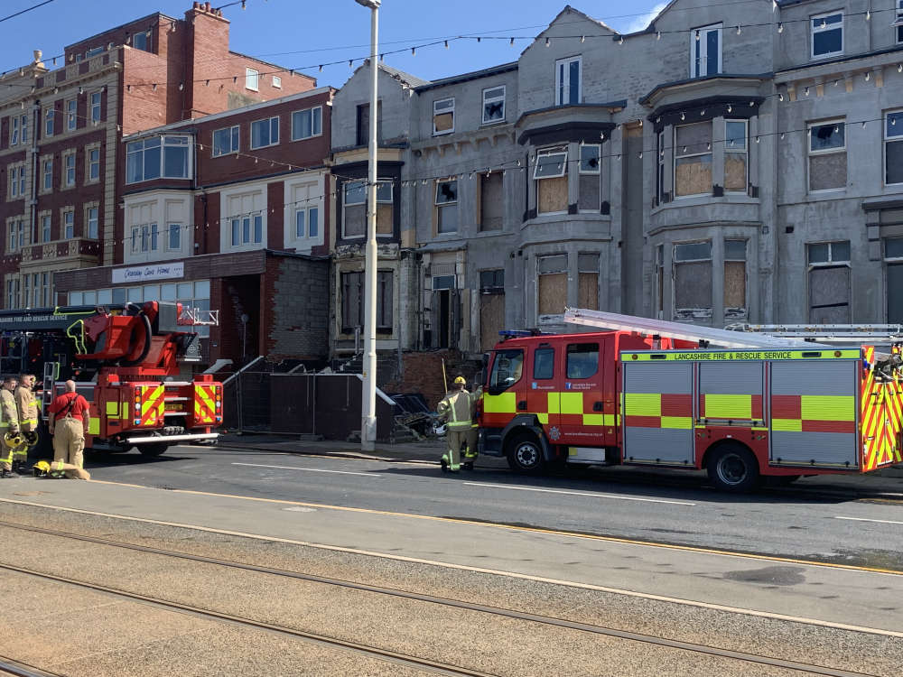 Abandoned Hotel Fire on Prom causes closure - Coastal Radio DAB